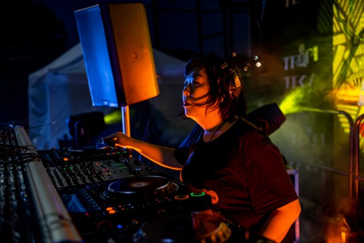 Meet Hiroko Yamamura, One Of Several Local DJs Representing Chicago At ARC Music Festival ...